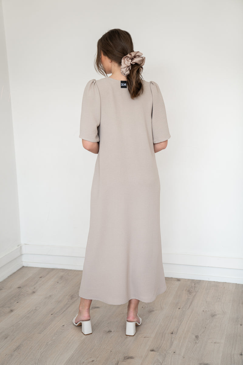 Smėlio spalvos BUTTERFLY suknelė – 314clothes